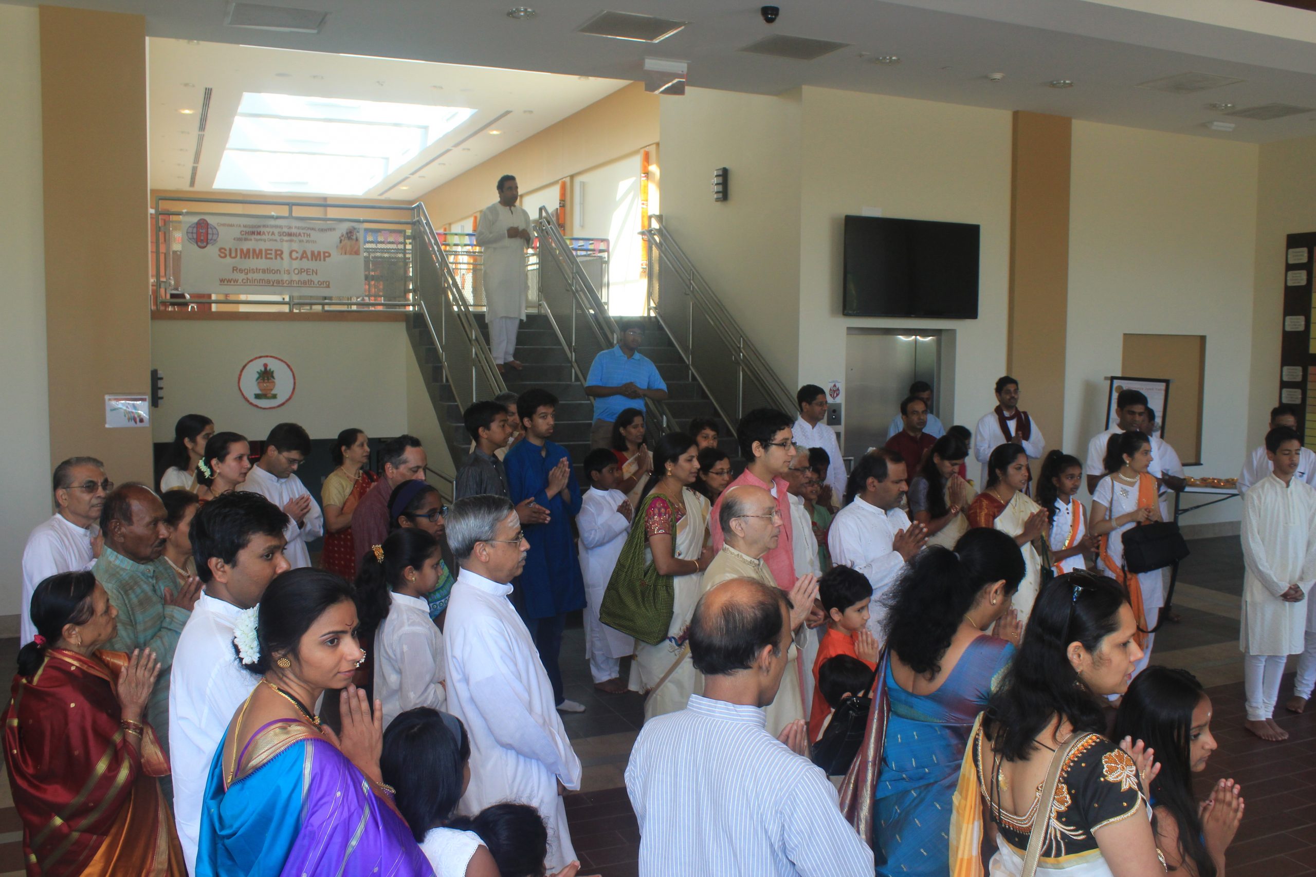 2016-CS-Chinmaya Jyoti Arrival - Chinmaya Mission WRC