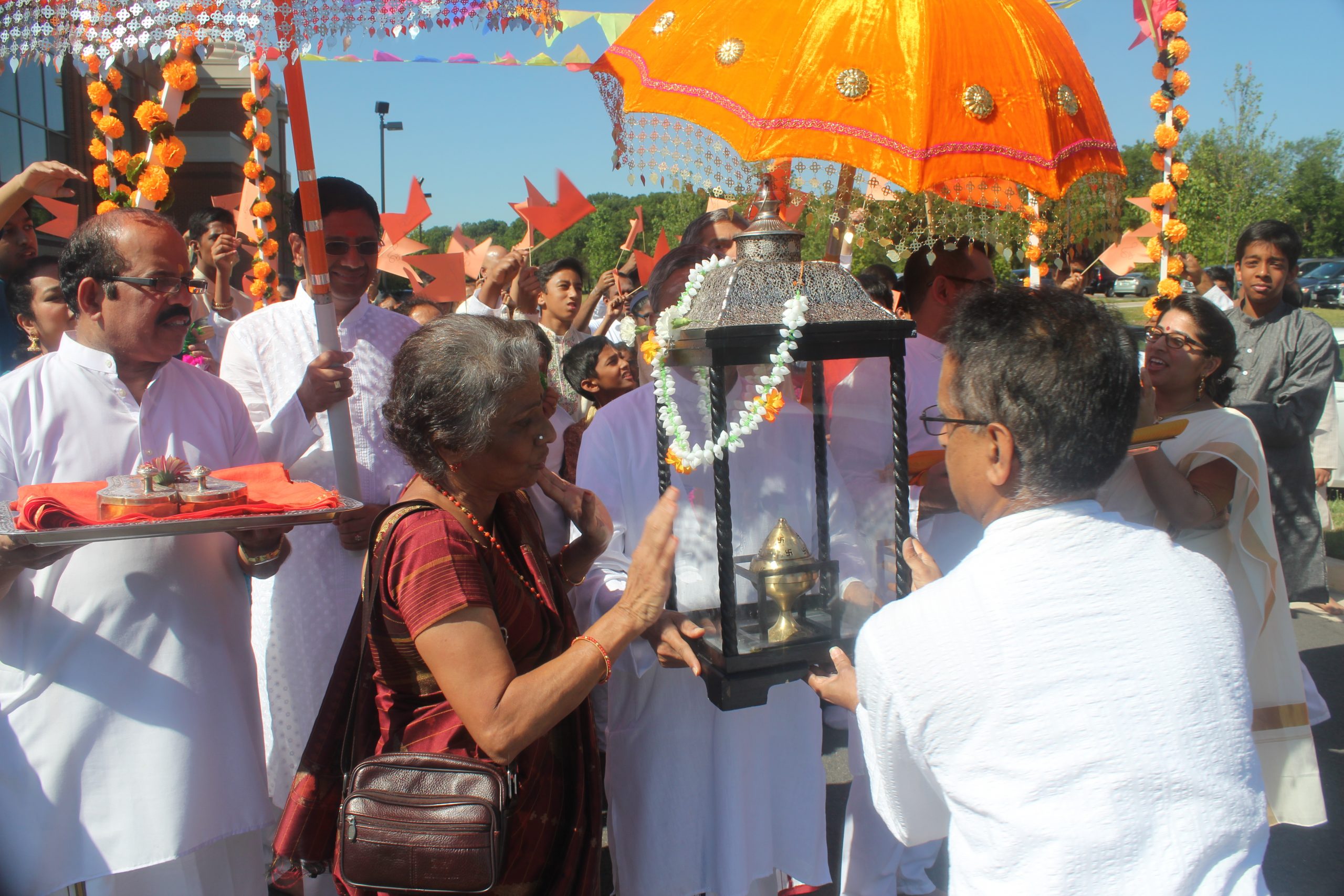 2016-CS-Chinmaya Jyoti Arrival - Chinmaya Mission WRC